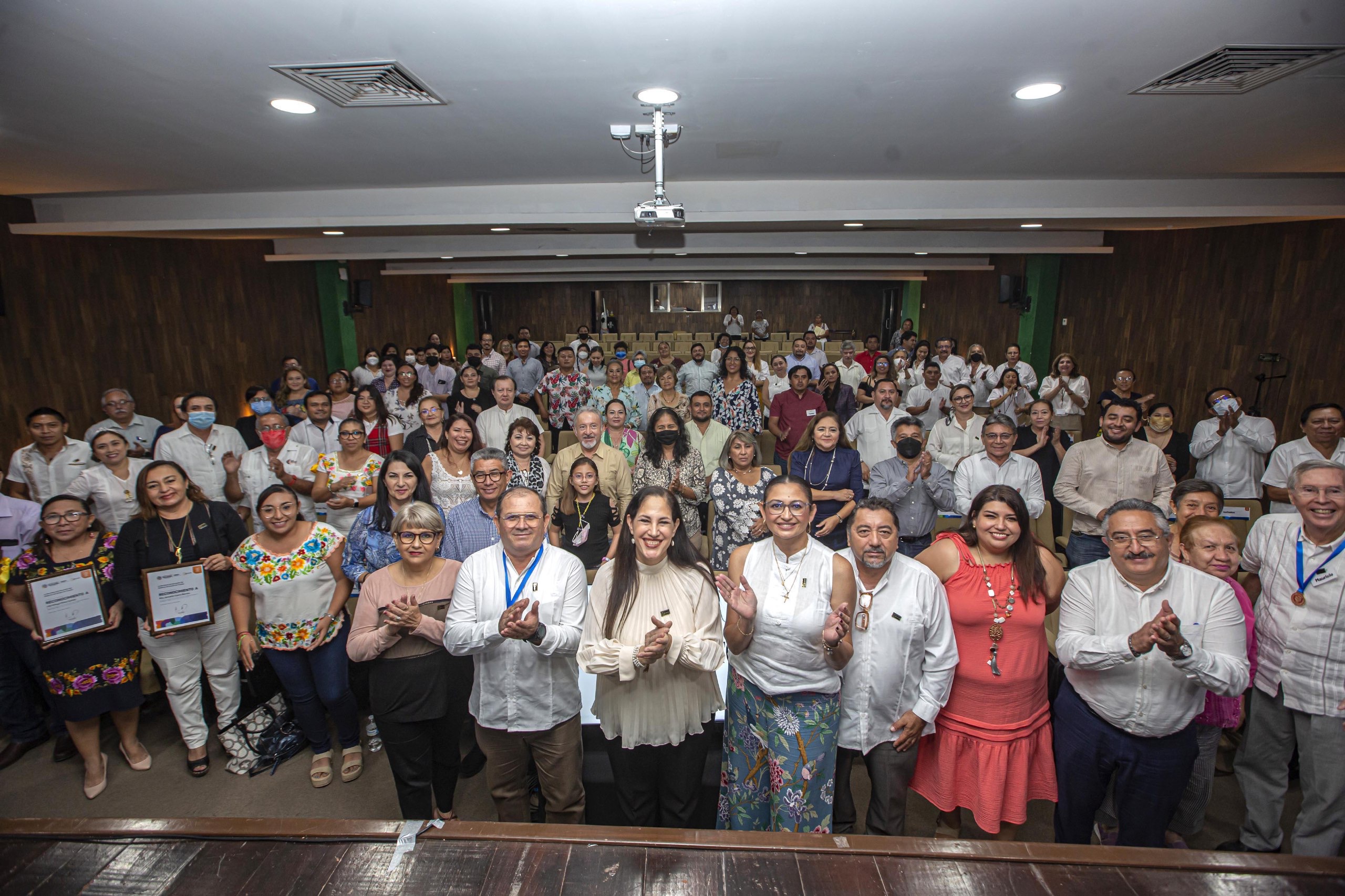 Tramits: Celebran 15 años del Programa de Apoyo a la Docencia Entre Todos